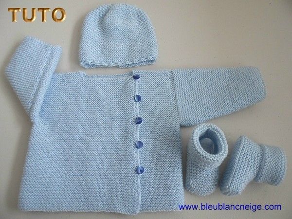 Explications tricot bébé, tuto, ensemble bleu mousse layette Explications tricot bébé, tuto, ensemble bleu mousse layette